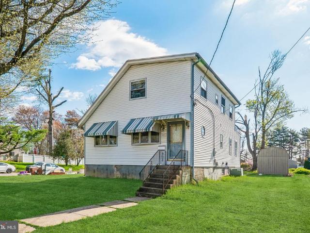 401 Woodland Avenue