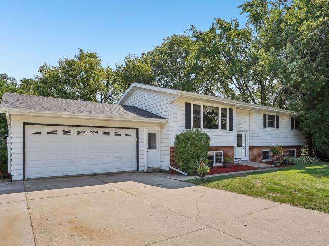 401 Woodview Drive