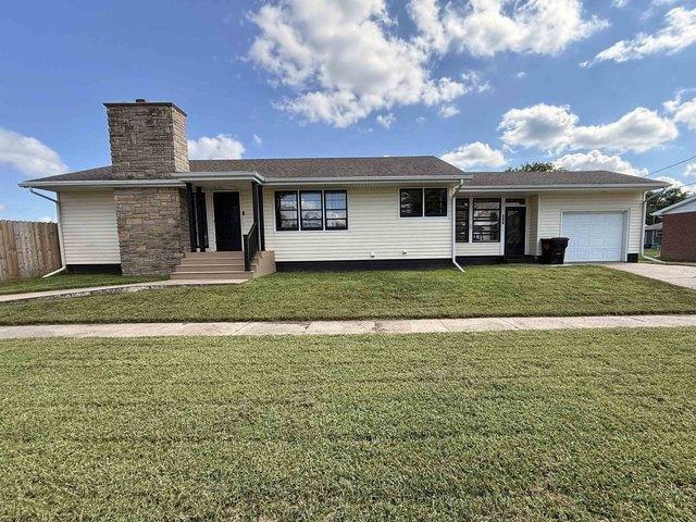 401 Whitney St, Pender, NE 68047