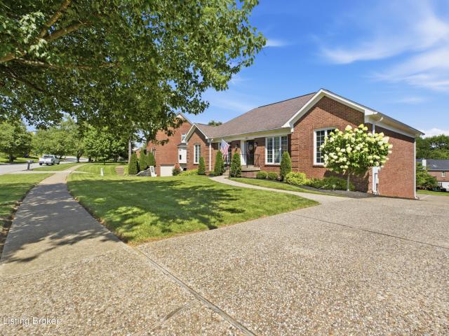 401 Wickfield Dr