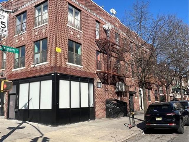 401 Troy Avenue | Compass