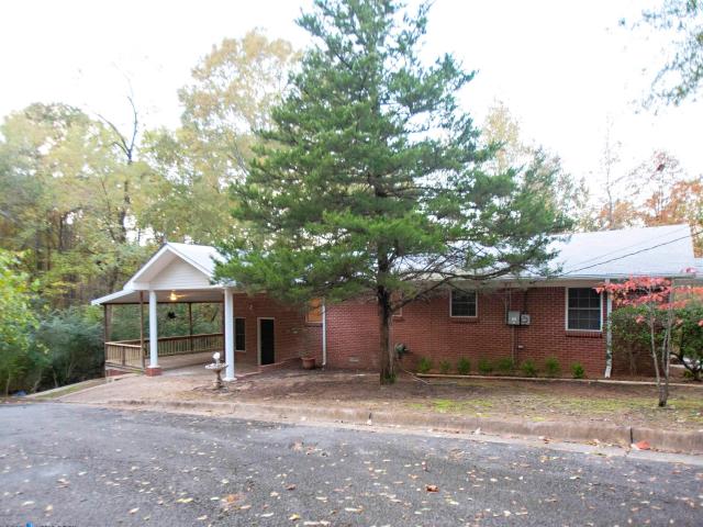 401 Valley View Drive