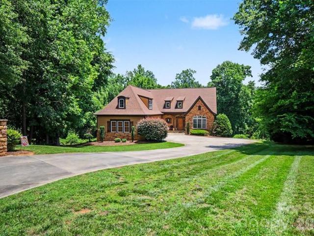 401 Yorkfield Dr, Shelby, NC 28150