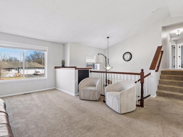 40248 Golden Way