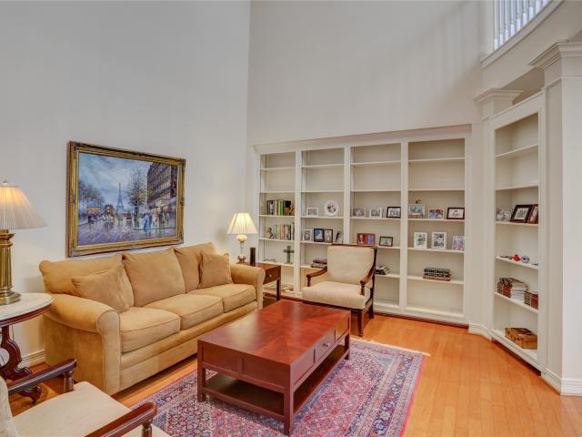 4024 Lanark Ln, Houston, TX 77025 | MLS #4314 | Compass