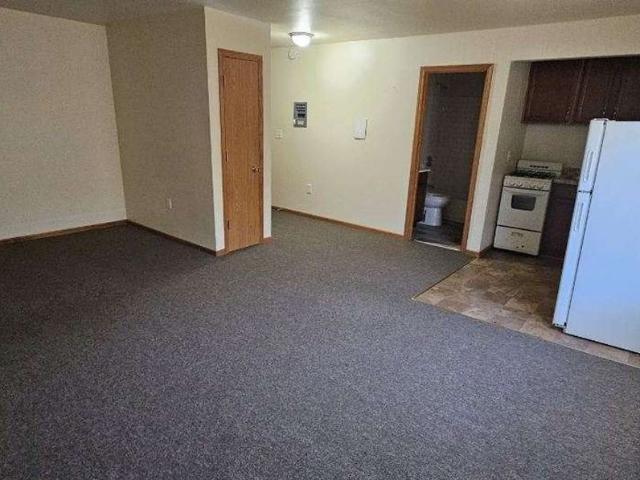 4025 N 60th Street Studio Apartment for Rent at 4025 N 60th St, Milwaukee, WI 53216 Capitol Heights