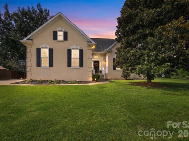 4025 Bamborough Dr, Fort Mill, SC 29715