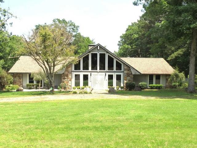 4025 Chapel Ln, Pine Bluff, AR 71603