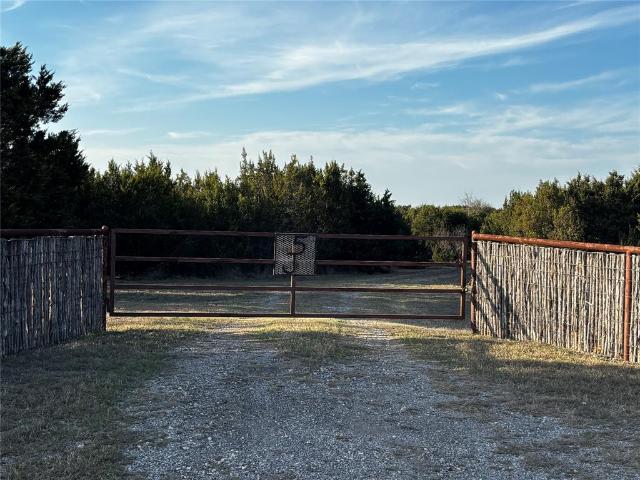4025 County Road 175, Stephenville, TX 76401 | MLS #21199