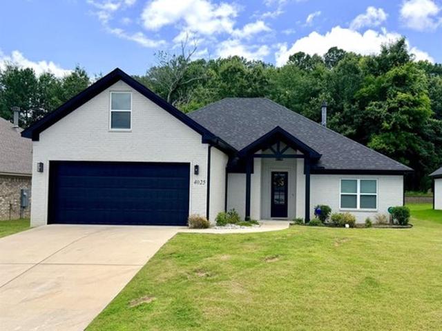 4025 Elizabeth Ct, Benton, AR 72019