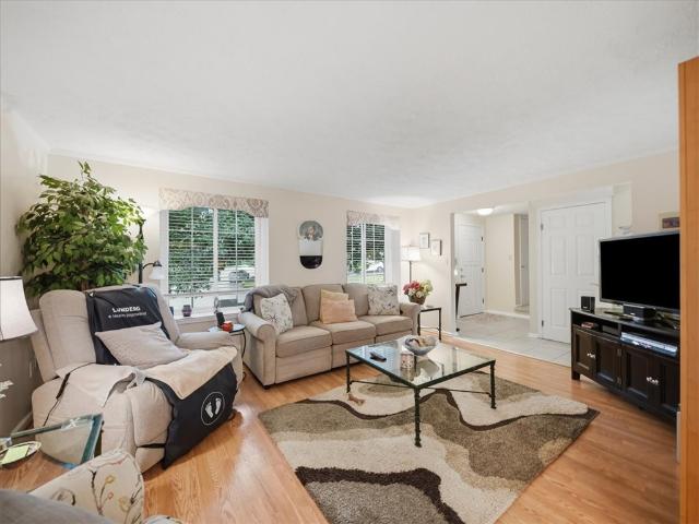 4025 Hancock Dr