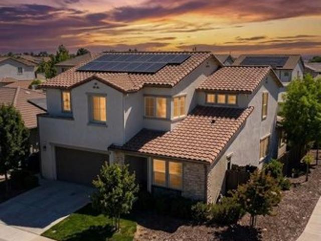 4025 Hearst Castle Way, Rancho Cordova, CA 95742