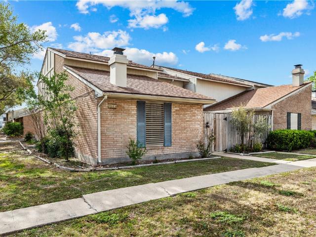 4025 Killarmet Dr, Corpus Christi, TX 78413 | MLS #473865