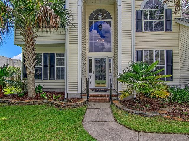 4025 Laurelwood Drive