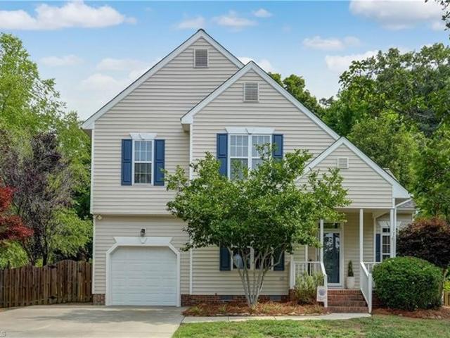 4025 Queens Grant Rd, Jamestown, NC 27282