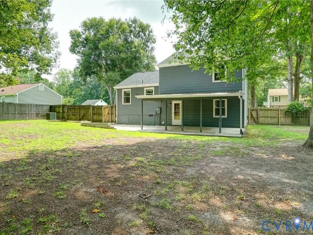4025 Robert E Lee Drive