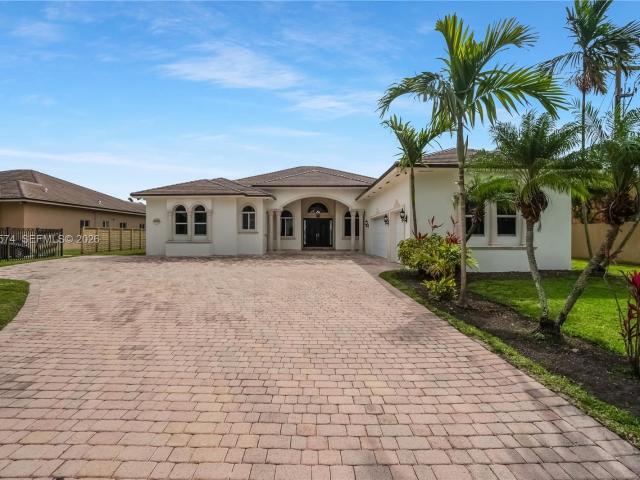 4025 SW 128th Ave, Miami, FL 33175 | MLS #A12011
