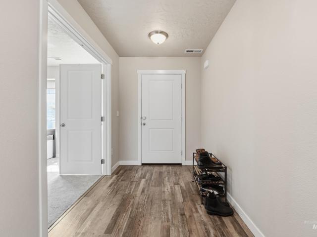 4026 E Hawk Ridge Dr