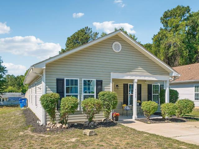 4026 Green Jacket Trail