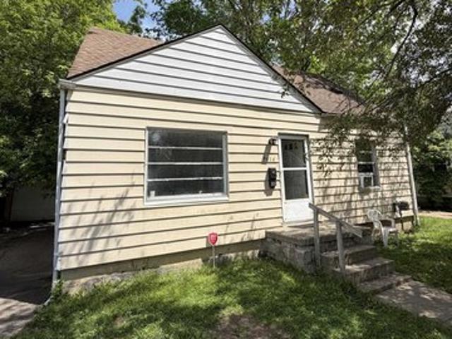 4026 Race St, Flint, MI 48504