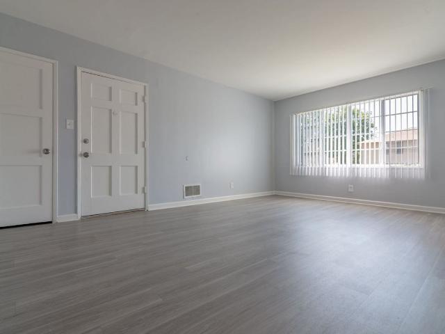 4026 4050 West Blvd. 1 Bedroom Apartment for Rent at 4026 West Blvd, Los Angeles, CA 90008 Congress West