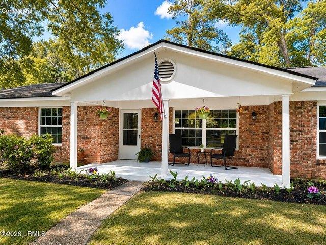 4027 Shell Point Rd, Beaufort, SC 29906