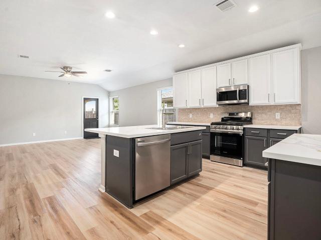 4027 Spurwing Lane