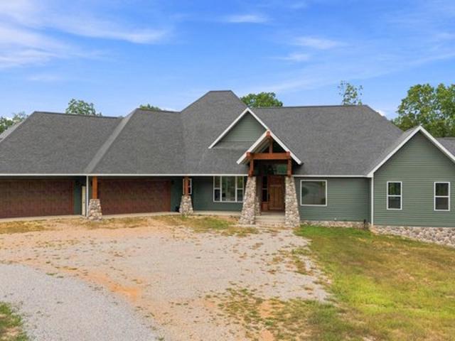 4028 MO 17, Pomona, MO 65789