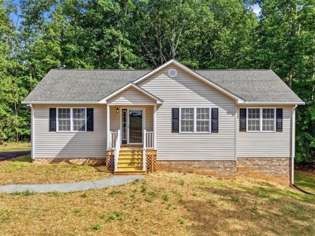 4028 Pumping Station Rd, Appomattox, VA 24522