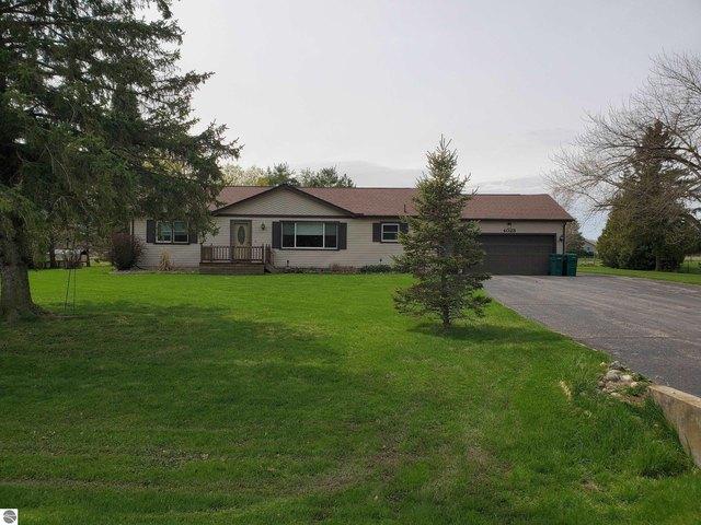 4028 Stark Dr, West Branch, MI 48661