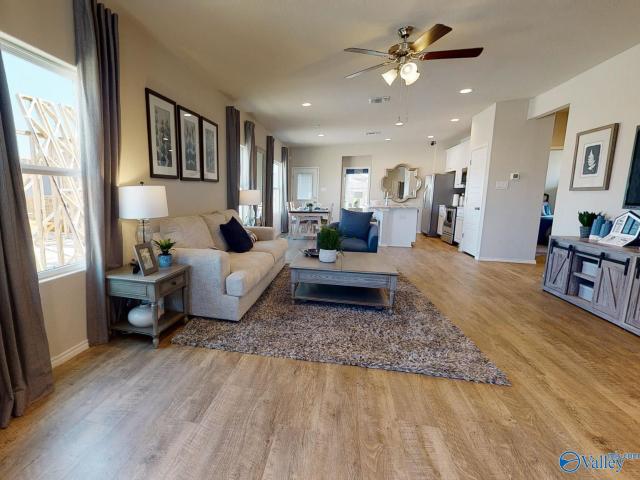 4028 White River
