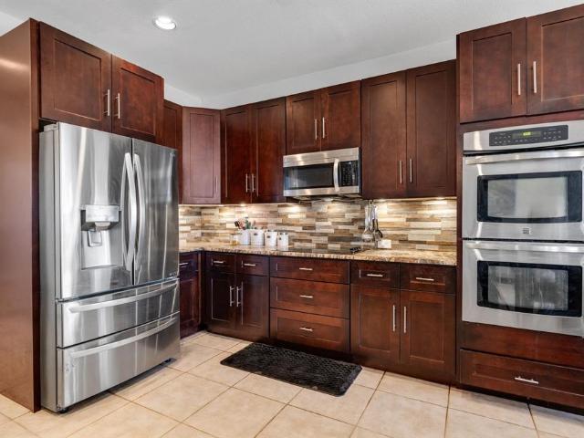 4029 Bridge Water Rd, Heartland, TX 75126 | MLS #21157 | Compass