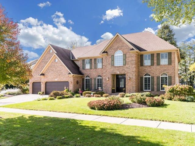 4029 Broadmoor Cir, Naperville, IL 60564