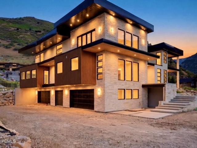4029 E Canyon Estate Dr, Cottonwood Heights, UT 84121