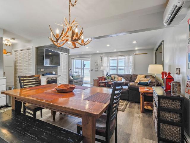 4029 E Shore Drive NE # 3