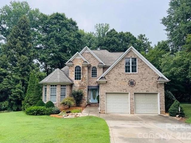 4029 Foxes Trl, Cramerton, NC 28032
