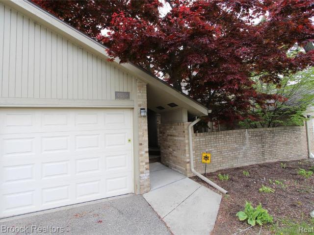 4029 Foxpointe Drive