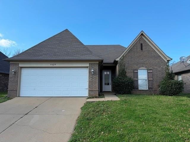 4029 Sunset Lake Ln, Memphis, TN 38135