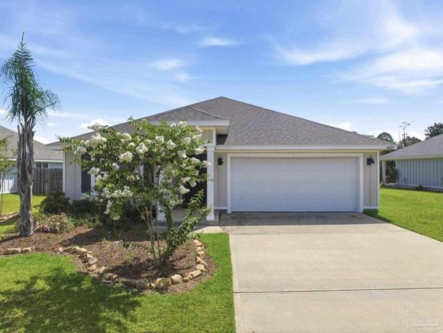 4029 Whitetail Ln, Pensacola, FL 32526