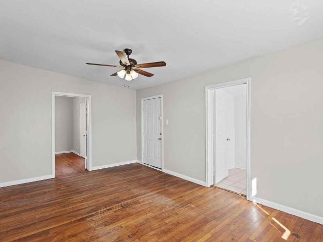 4020 Ave O 1/2 3 Bedroom Apartment for Rent at 4020 Avenue O 1/2, Galveston, TX 77550 Lasker Park