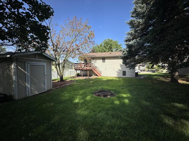 4020 Baffin Lane NE