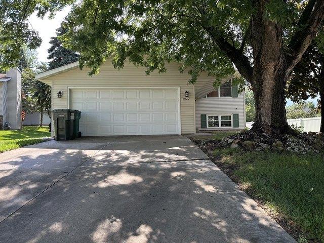 4020 Baffin Ln NE, Rochester, MN 55906