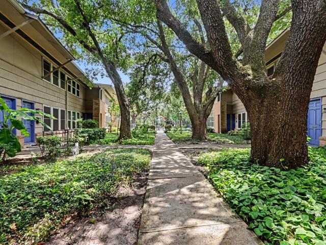4020 Blue Bonnet Boulevard K