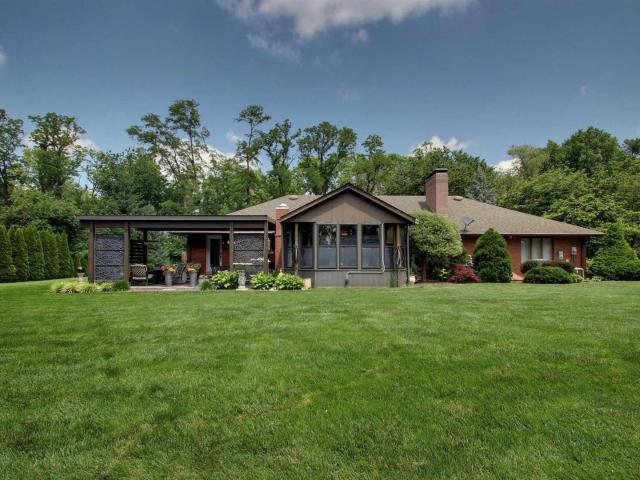 4020 Cumberland Dr