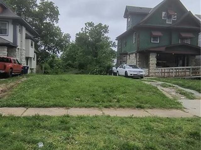 4020 Chestnut Ave, Kansas City, MO 64130