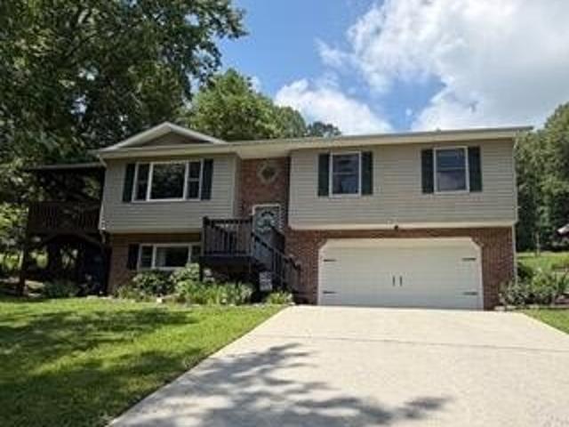 4020 Cooks Inlet Rd, Kingsport, TN 37664