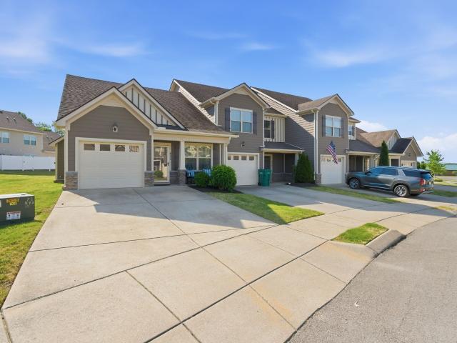 4020 Commons Dr
