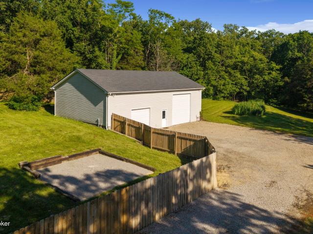 4020 E U.S. Hwy 42