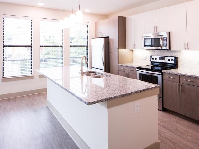 4020 Gilbert Ave, Unit 303, Dallas, TX 75219 | MLS #21199