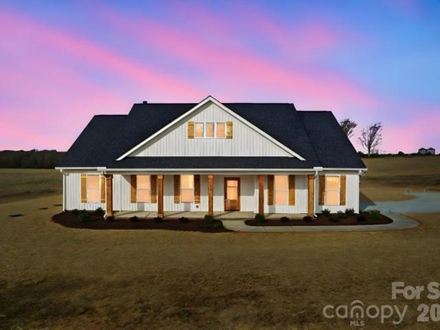 4020 Landsford Rd, Marshville, NC 28103
